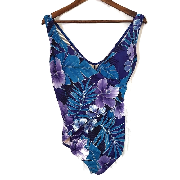 Avenue | Swim | Avenue Purple Flower Bathing Suit Size 2i | Poshmark